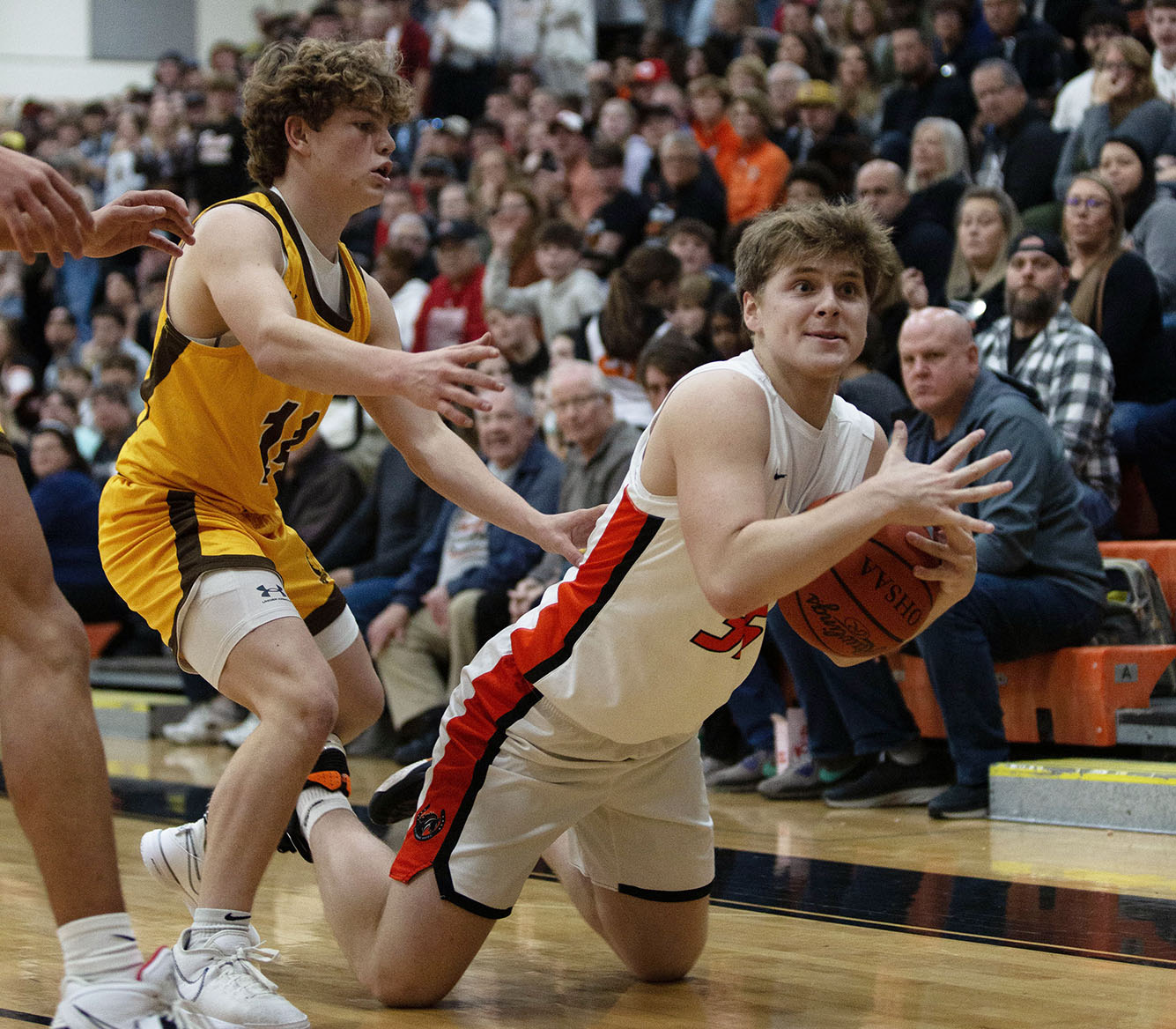 Boys Basketball: Jeremiah Russell sparks Delaware Hayes in win over ...